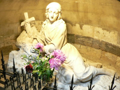 Agência de viagens, atividades e serviços em Provence - Na Provence